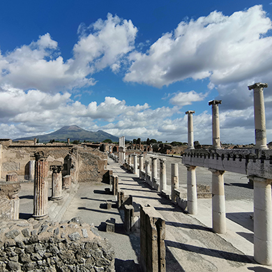 POMPEII